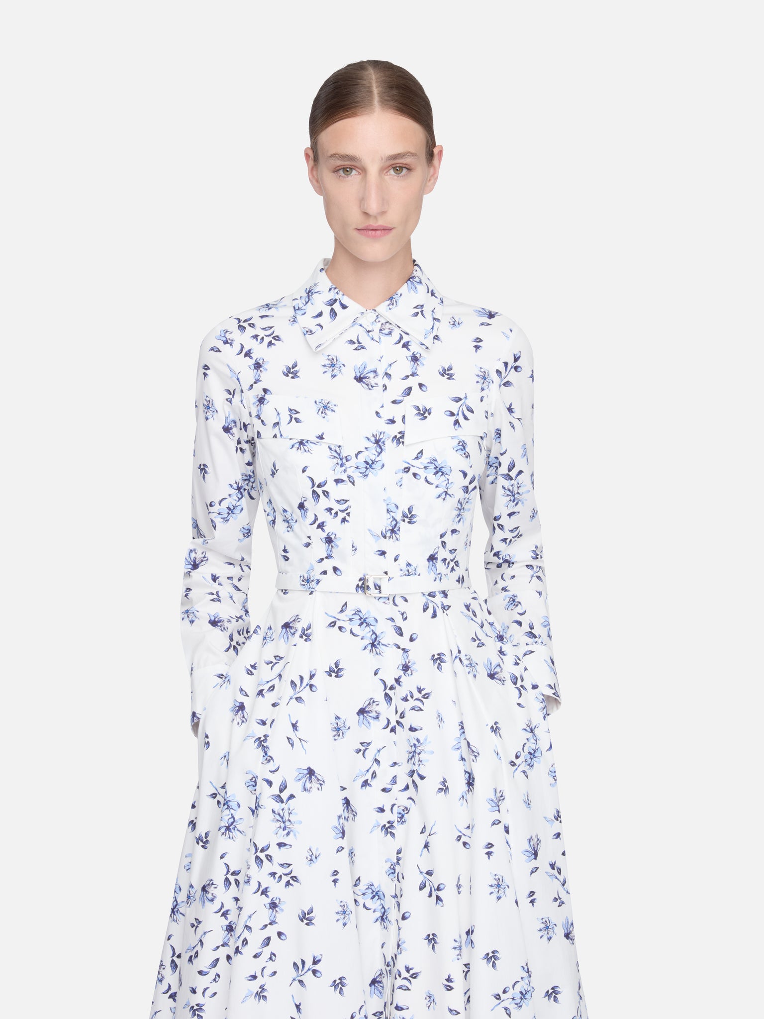 Emmalyna Dress in Blue Scattered Daisies on White Cotton– Emilia Wickstead