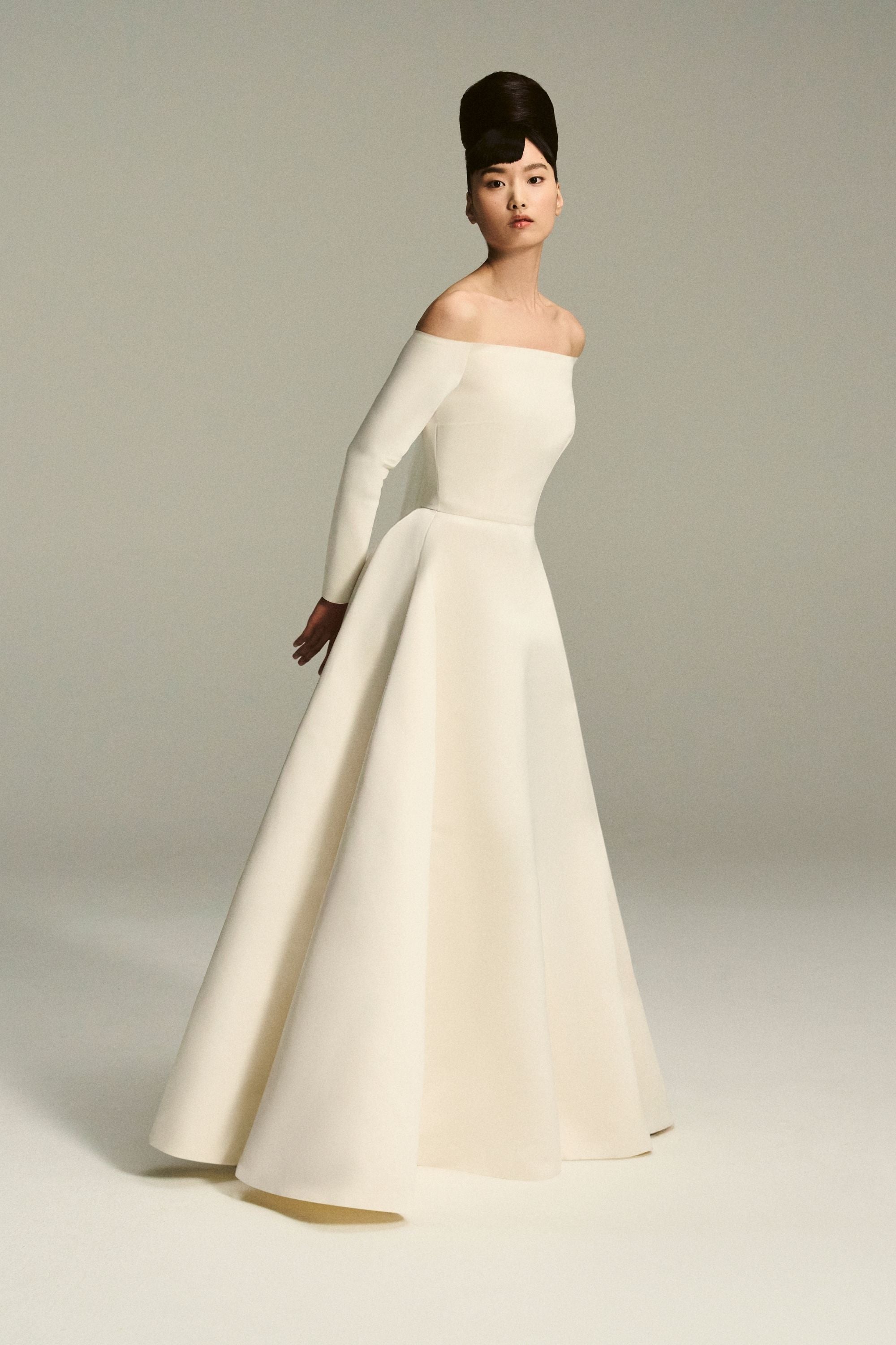 Luisa Bridal Dress in Ivory Duchesse Satin | Emilia Wickstead